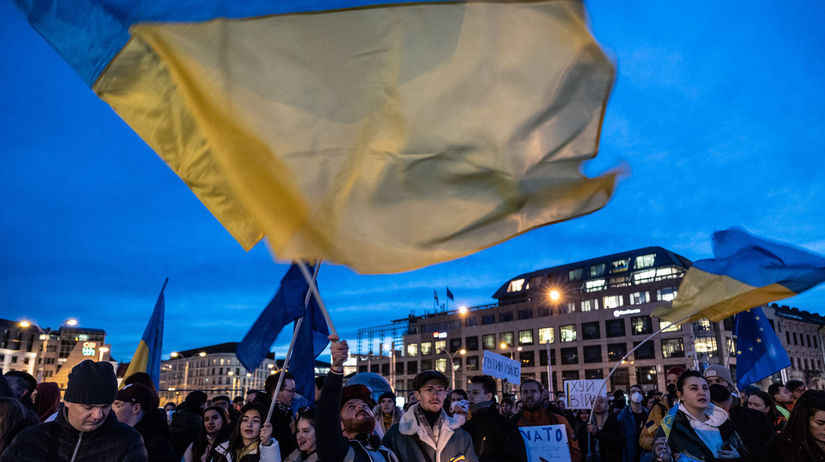 Rokovania o mieri zamrzli. Moskva a Kyjev sa navzájom obviňujú ... Rokovania o mieri zamrzli. Moskva a Kyjev sa navzájom obviňujú ...