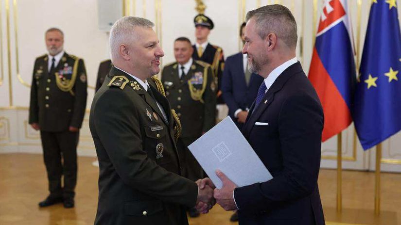Prezident vymenoval nových generálov. Pellegrini varuje pred opakovaným narušením vzdušného ...