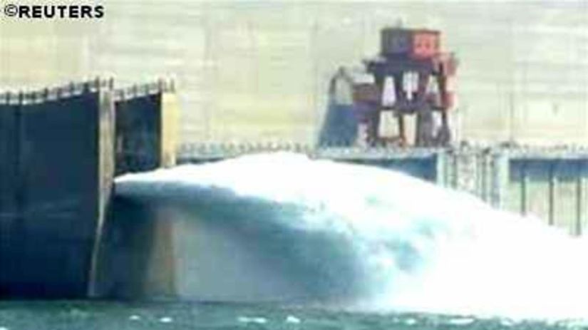 Čína dokončila obriu priehradu - Ľudia - Ekonomika - Pravda