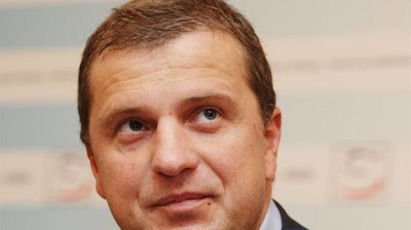 Som obeť, vyhlásil odstupujúci Bríza - Domáce - Správy - Pravda