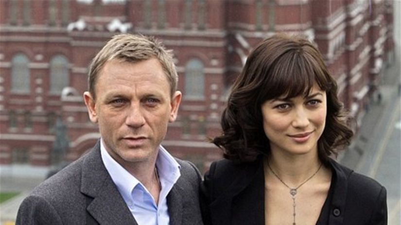 Craiga tešia silné protivníčky, jednu z nich vzal do Moskvy - Film a ...