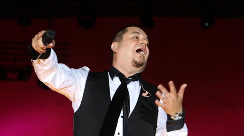 Kuly z Desmodu: Z festivalu rovno na svadbu - Hviezdne kauzy - Koktail ...