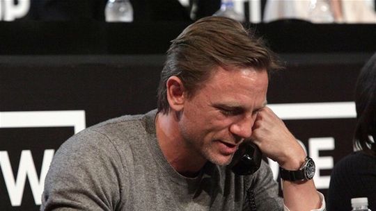 Nemá čas na Jamesa Bonda: Pre Craiga posúvajú nakrúcanie - Hviezdne ...