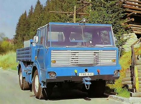 Na vývoj Tatry 813 dohliadala aj armáda - Magazín - Auto - Pravda.sk