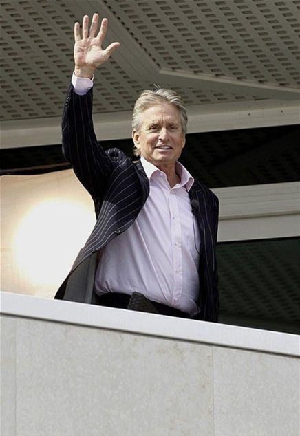 Holý zadok herečky aj rozšafné striptérky - v Cannes už je horúco - Na ...