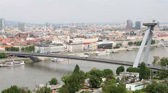 Mostovka na Moste SNP je v dobrom stave, tvrdí mesto Bratislava ...