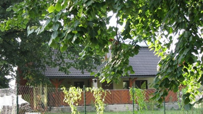 Podnikateľ si namiesto bufetu postavil dom - Regióny - Správy - Pravda