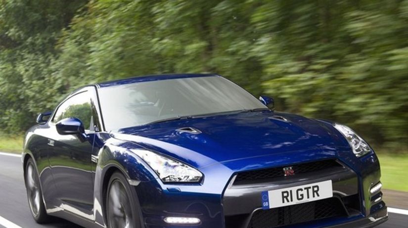 Za najlacnejší Nissan GT-R 2011 dáte na Slovensku 90 000 € - Novinky ...