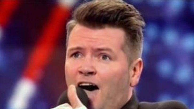 Nový objav zo Škótska! Riekankami postavil publikum na nohy - Hviezdne ...