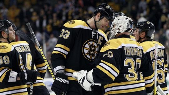 Boston si poradil s rozbehnutou Ottawou, Chára asistoval - NHL - Hokej ...