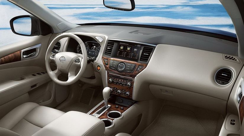 Nissan ukázal interiér nového Pathfindera - Novinky - Auto - Pravda