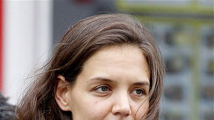 Katie Holmes na Deň vďakyvzdania bola smutná a sama - Hviezdne kauzy ...