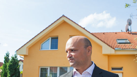 Naozaj zmiznú na Slovensku čierne stavby? - Domáce - Správy - Pravda