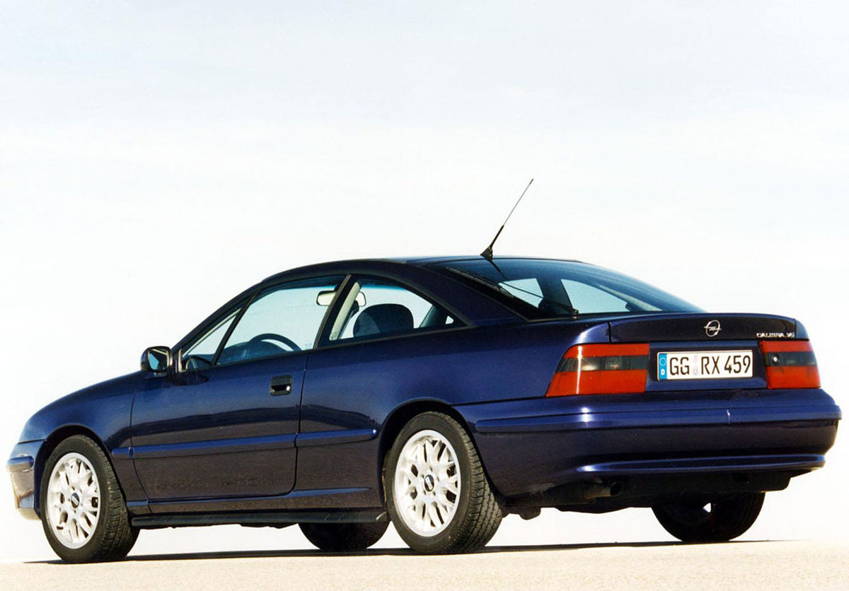 Calibra: Najkrajší Opel má 25 rokov. Šokoval aerodynamikou - Magazín ...