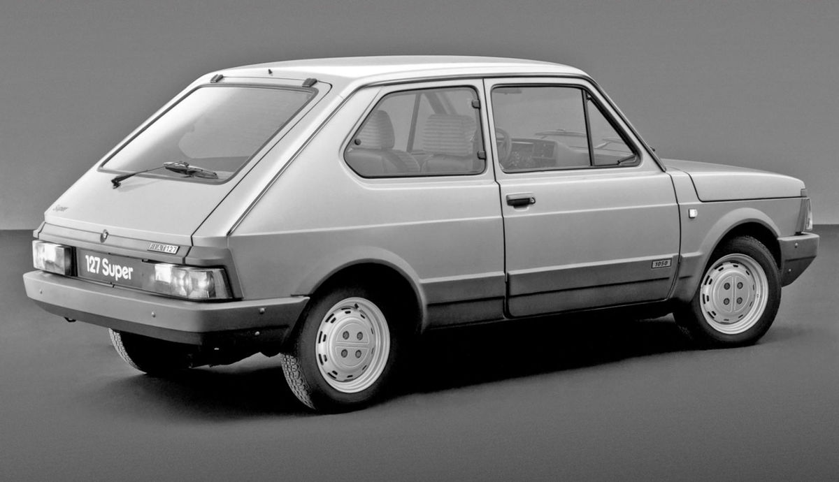 Fiat 127: Revolučný hatchback má 45 rokov. Prišiel pred Golfom ...