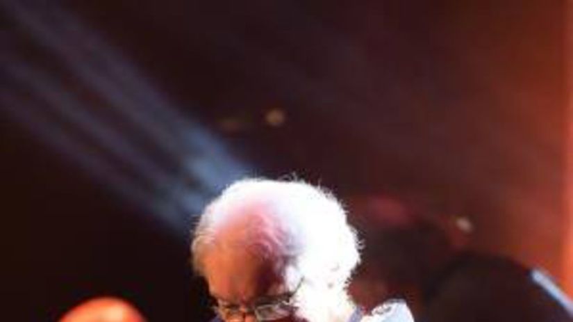 Zomrel Pádraig Duggan z Clannadu, nahral aj hudbu k seriálu Robin Hood ...