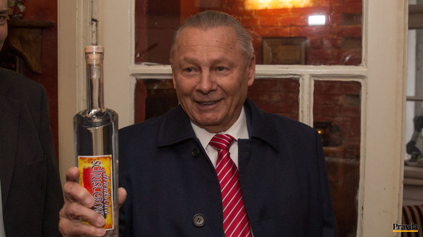 Schuster mal na drienky správny ’ciťák’ - Domáce - Správy - Pravda