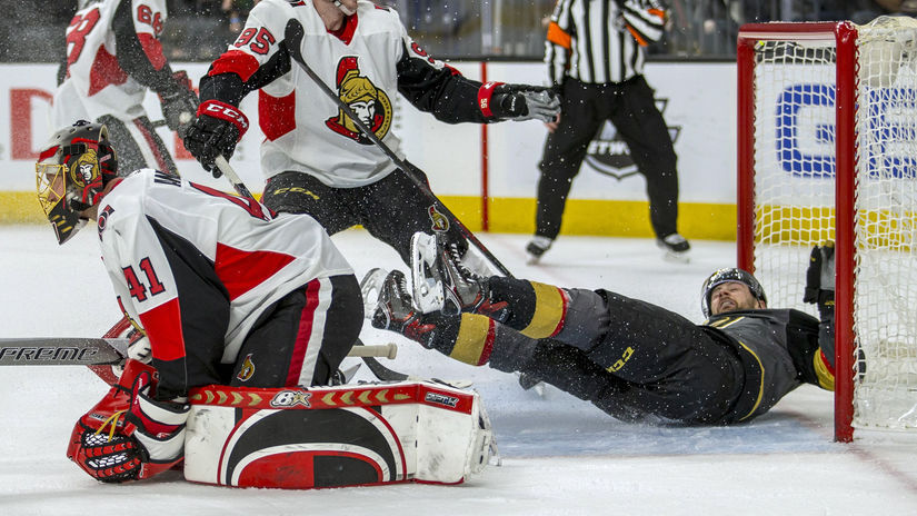 Tatar mal v druhom zápase za Vegas 3 mínusky, Halák dostal v odvete 5 ...