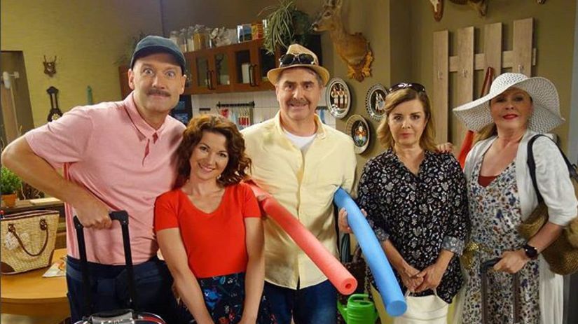 Susedia už nakrúcajú nové epizódy. Čím odštartuje piata séria ...