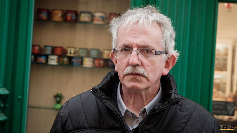 Prekladateľa Johna Minahana uchvátili básne búrliváka Janka Kráľa ...