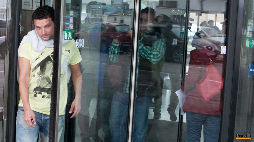 Chcel si prilepšiť, skončil za mrežami. Slovenský talent opísal dni v ...