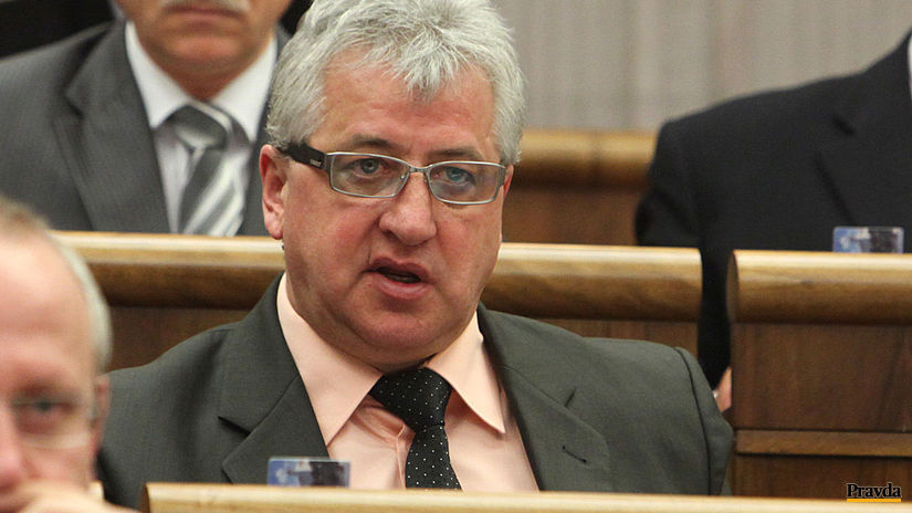 Bývalého hokejistu a exposlanca Vincenta Lukáča zadržala polícia ...