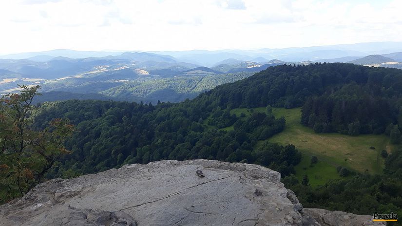 Sezónu na hradoch Pohronskej cesty otvorili vysielaním svetelného ...