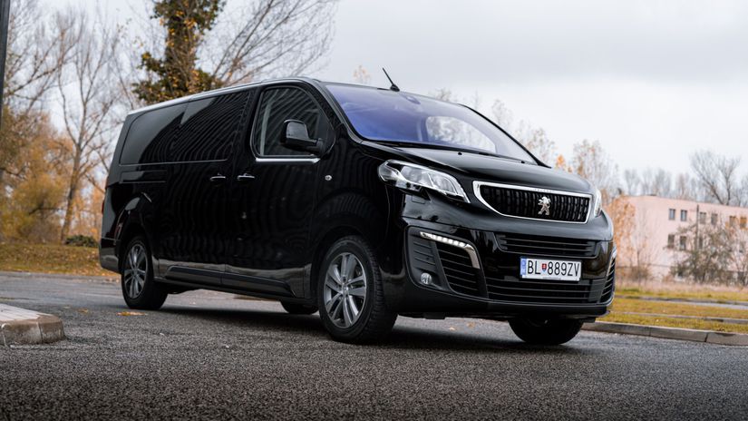 Test: Peugeot Traveller VIP - pojazdná kancelária na dlhé cesty - Testy ...