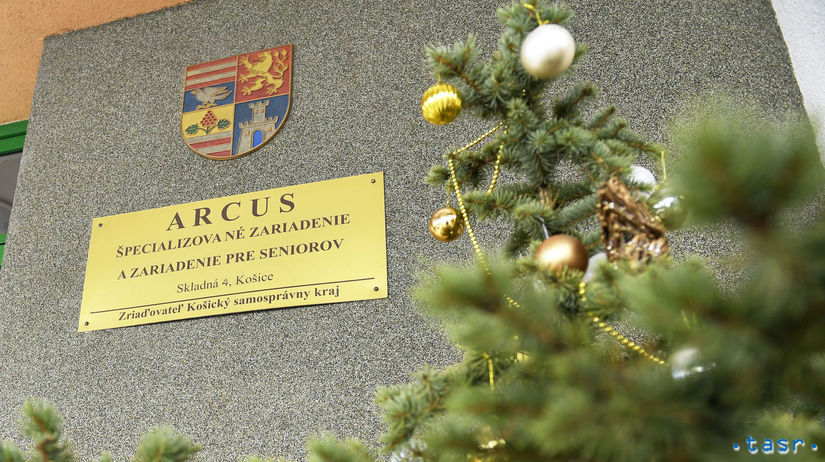 Zúfalý syn klienta v košickom Arcuse: O otcovi neviem nič - Domáce ...