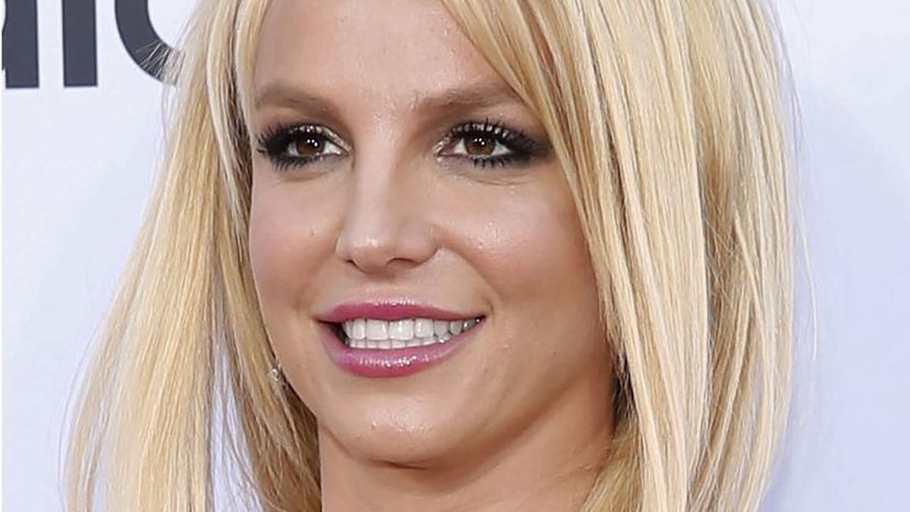 Britney úplne nahá vo vani rozdelila internetový svet: Správaj sa ako ...