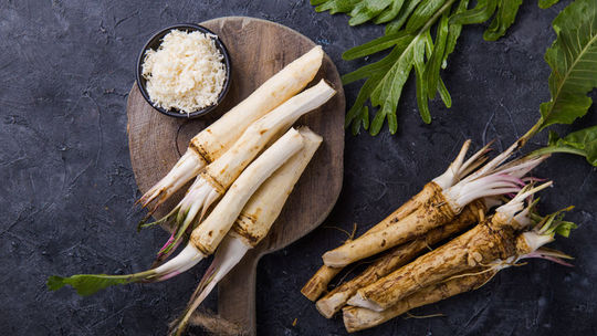 Prečo chren nemá choroby a škodcov? Pre toto je užitočný aj ľuďom ...