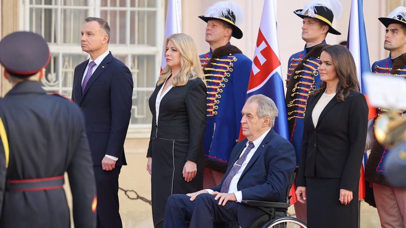 Prezidenti V4 diskutovali v Bratislave o vojne na Ukrajine a ...