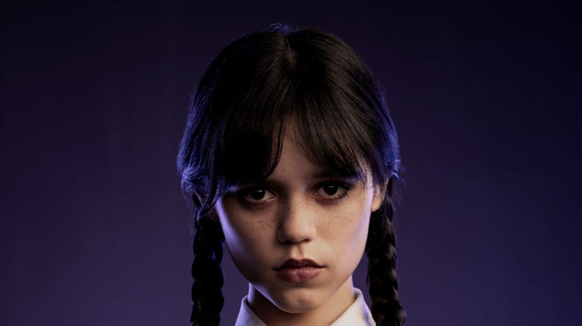 Druhá séria Wednesday láka na nový trailer. Obľúbené postavy budú čeliť ...