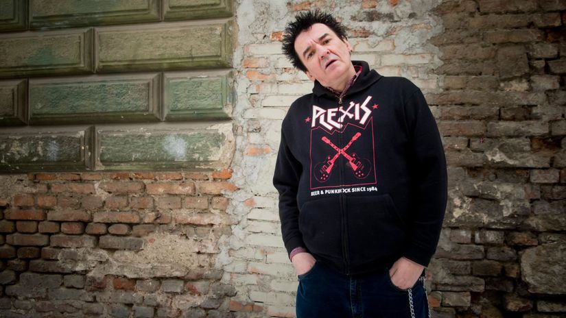 Zomrel hudobník Petr Hošek, hlas a tvár punkovej skupiny Plexis - Hudba ...