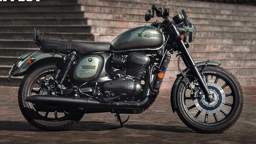 Jawa 42 Sports Stripe Cosmic Carbon: Nová limitka stavia na vesmírnych ...