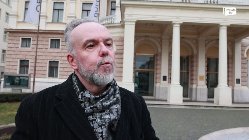 Barytonista Ján Ďurčo vysvetľuje, prečo vznikol problém v Opere SND ...