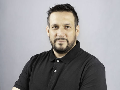 Zoltán Rácz - Profil autora - Pravda