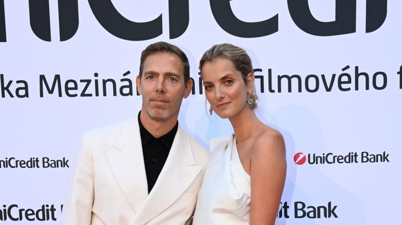 Láska vo Varoch: Česká Miss prišla s miliardárom o 25 rokov starším ...