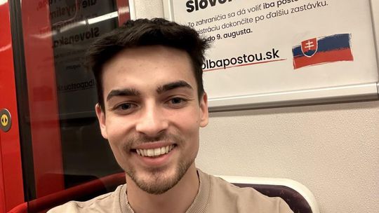 Pražské metro zaplavila reklama na predčasné voľby. Kampaň mladých ...