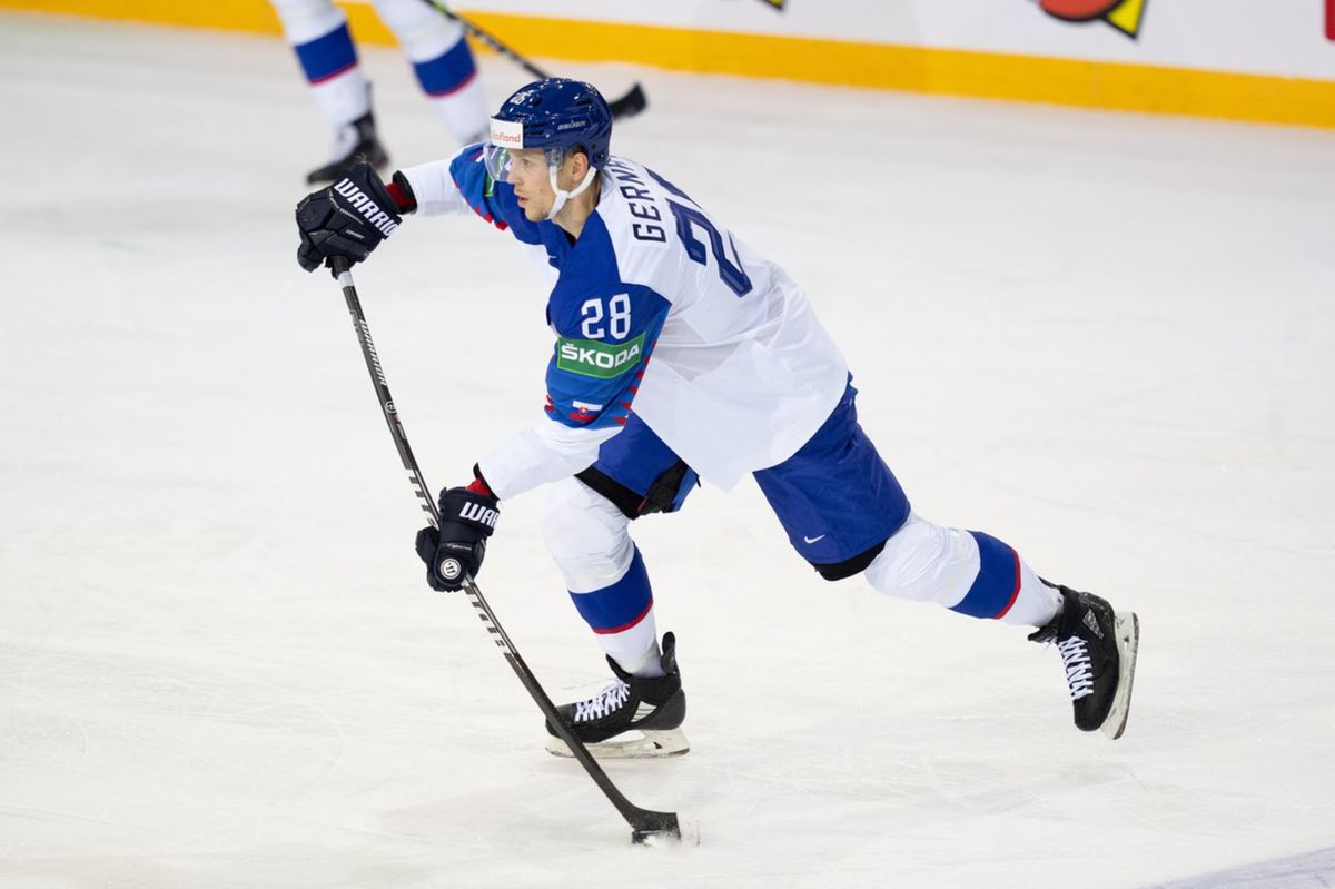 Slováci by na MS veľmi chceli jedného z najlepších obrancov KHL. Ten ...