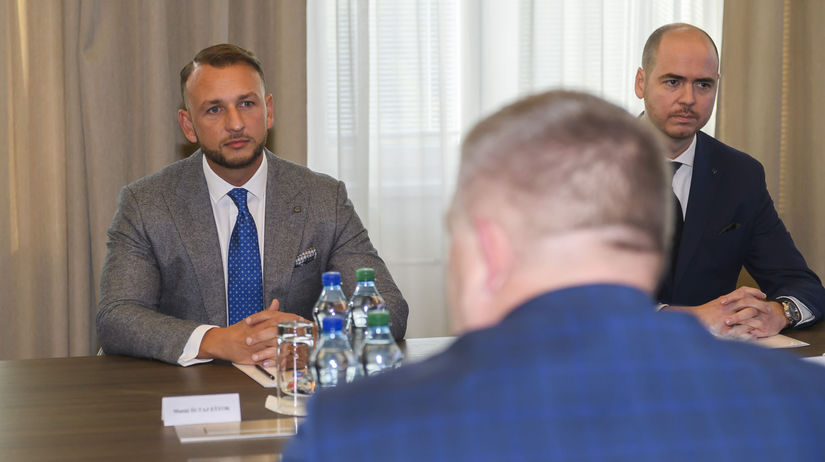 SaS zvažuje podať trestné oznámenie pre kroky Šutaja Eštoka pri ...