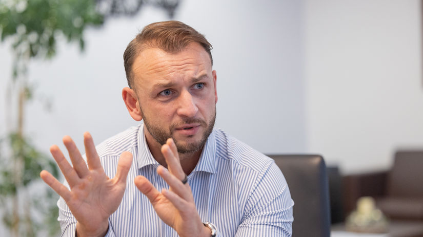 Minister Šutaj Eštok: Keby išlo o pomstu, tak by už Lipšicovi aj ...