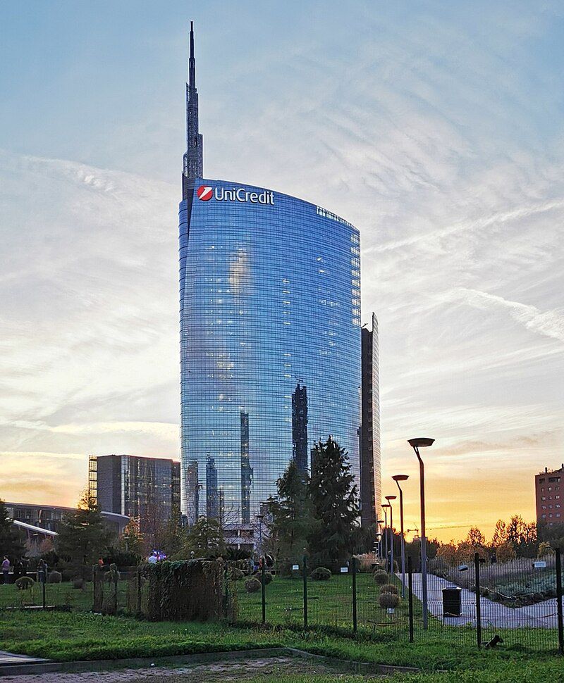 10 najvyšších mrakodrapov v EÚ: Architektonické skvosty, ktoré sú v ...