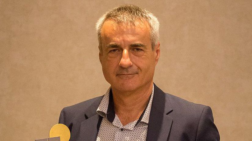 Krimi autor Peter Šloser chystá novú knihu, zatiaľ je v rukopise ...