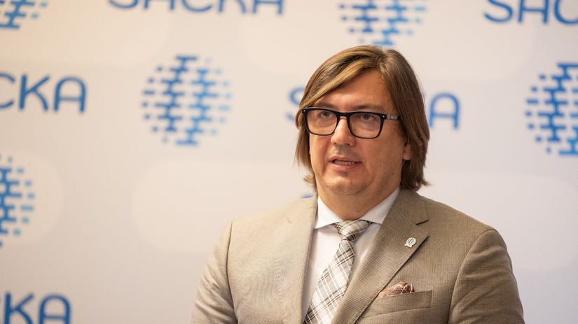 Berkes sa vzdal funkcie prezidenta asociácie cestoviek SACKA, dočasne ...