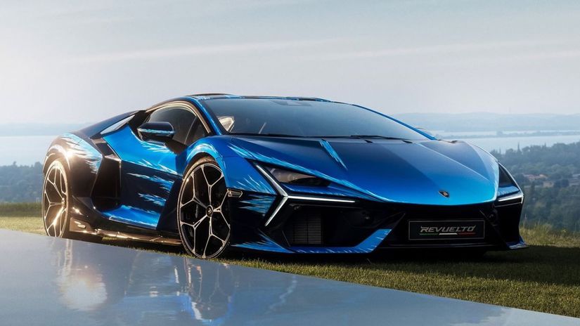 Lamborghini Revuelto Opera Unica: Solitérne ‘lambo‘ zabralo 560 hodín ...