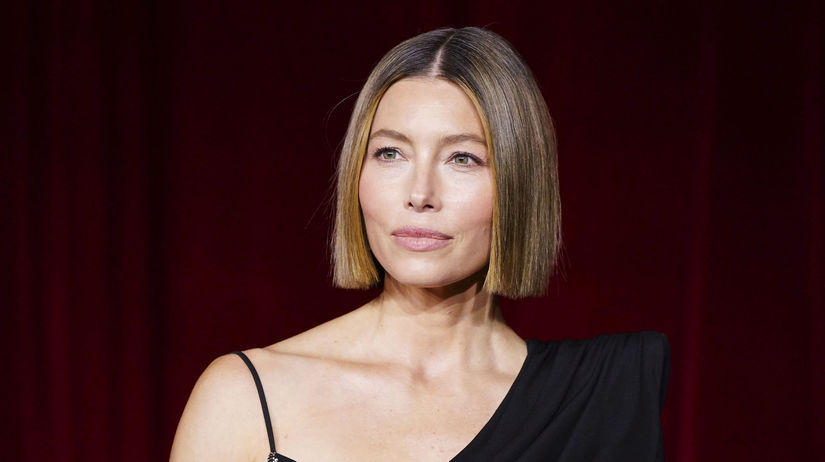 Toto je účes, ktorý ocení každá žena s jemnými vlasmi: Laserový bob ...