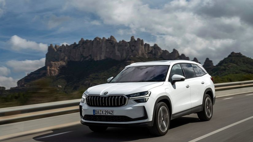 Slovensku vládnu veľké SUV autá. Ľudia ich kupujú najviac, kraľuje ...