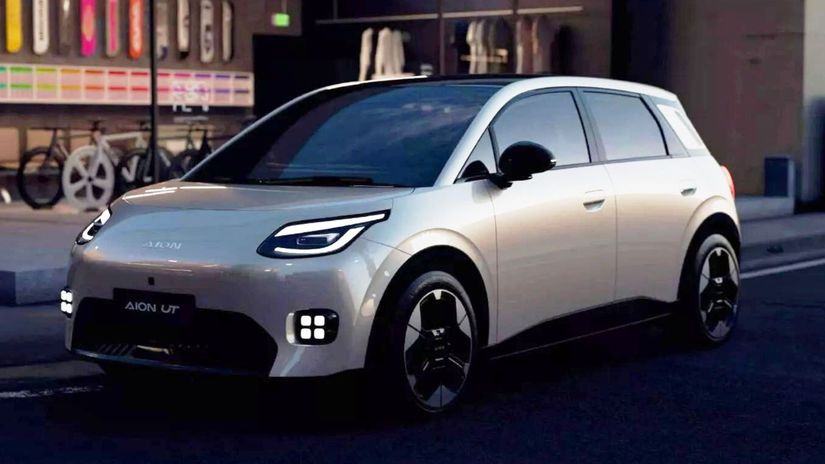 GAC Aion UT. Aj Čína má svoj ‘VW ID.3‘. Lenže za polovicu - Novinky - Auto - Pravda