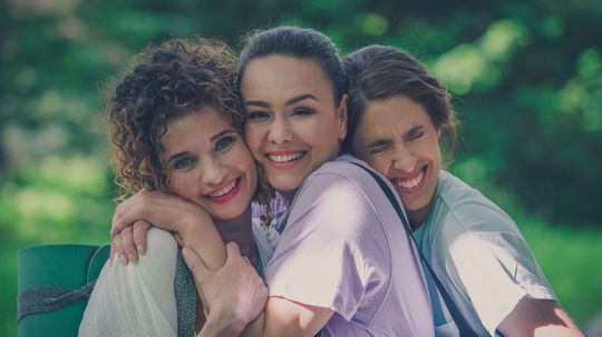 TV JOJ predstavuje nový komediálny seriál: Novinku s hviezdnym ...